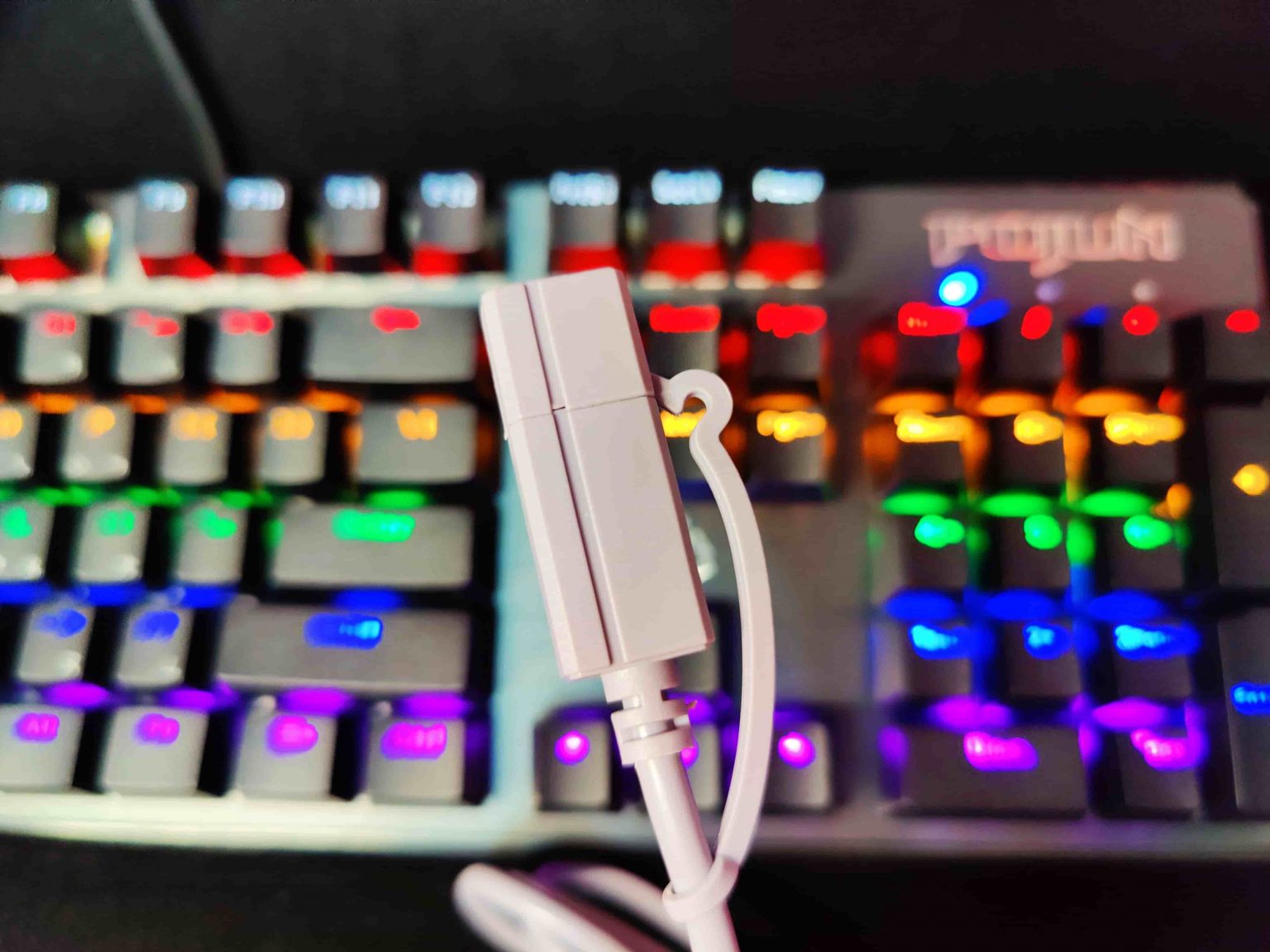 [ 開箱 ] POJUN PJ02 機械式電競鍵盤開箱與使用心得 - 高CP值的RGB鍵盤 - 科技生活 - teXch