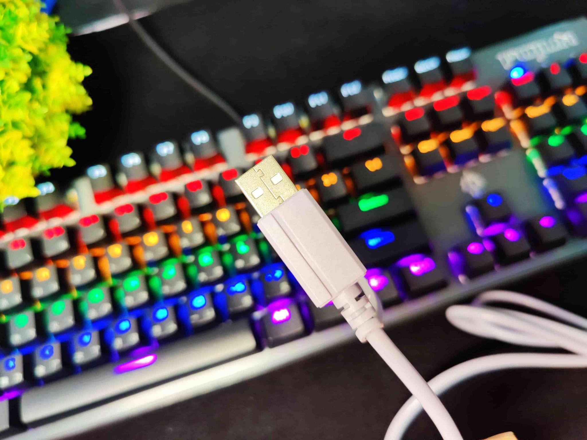 [ 開箱 ] POJUN PJ02 機械式電競鍵盤開箱與使用心得 - 高CP值的RGB鍵盤 - 科技生活 - teXch