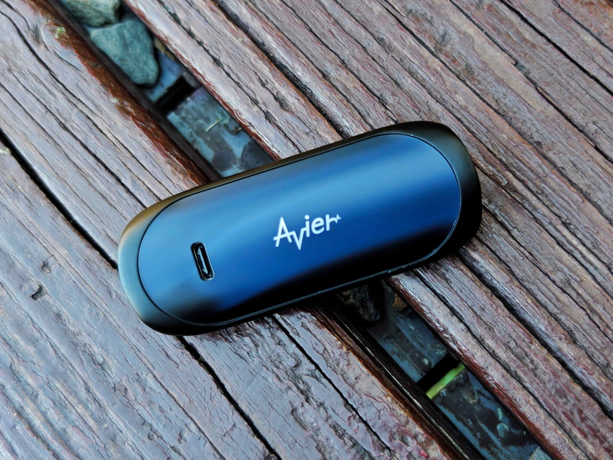 Avier AAL String S 半入耳式藍牙耳機開箱 - 純粹音樂、極致享受的小巧耳機 - 科技生活 - teXch