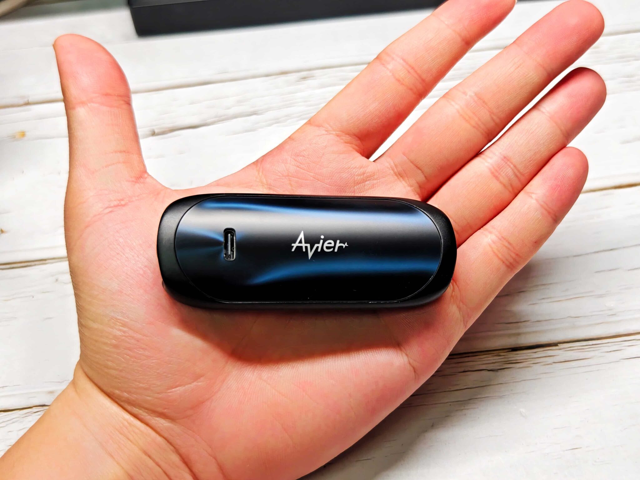 Avier AAL String S 半入耳式藍牙耳機開箱 - 純粹音樂、極致享受的小巧耳機 - 科技生活 - teXch