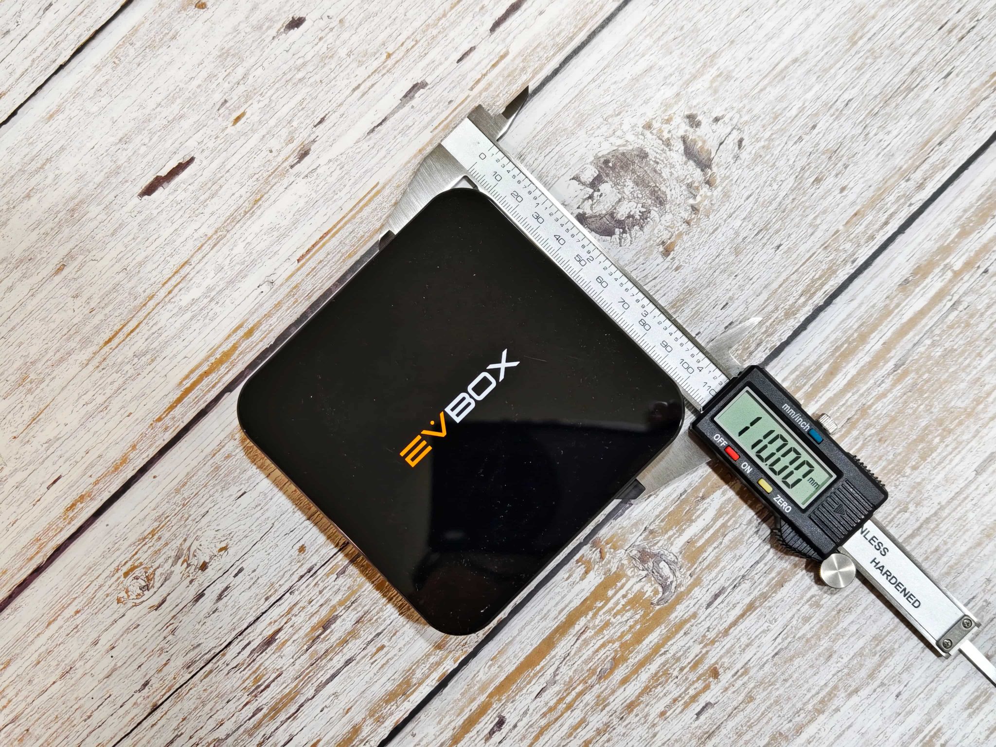 電視盒推薦「 EVBOX 11 Max 」，長期使用心得開箱分享 - 對比市面上電視盒有哪些優勢？ - 科技生活 - teXch