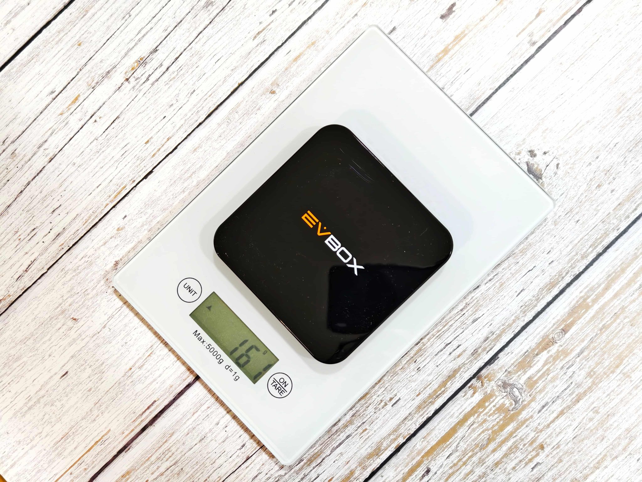 電視盒推薦「 EVBOX 11 Max 」，長期使用心得開箱分享 - 對比市面上電視盒有哪些優勢？ - 科技生活 - teXch