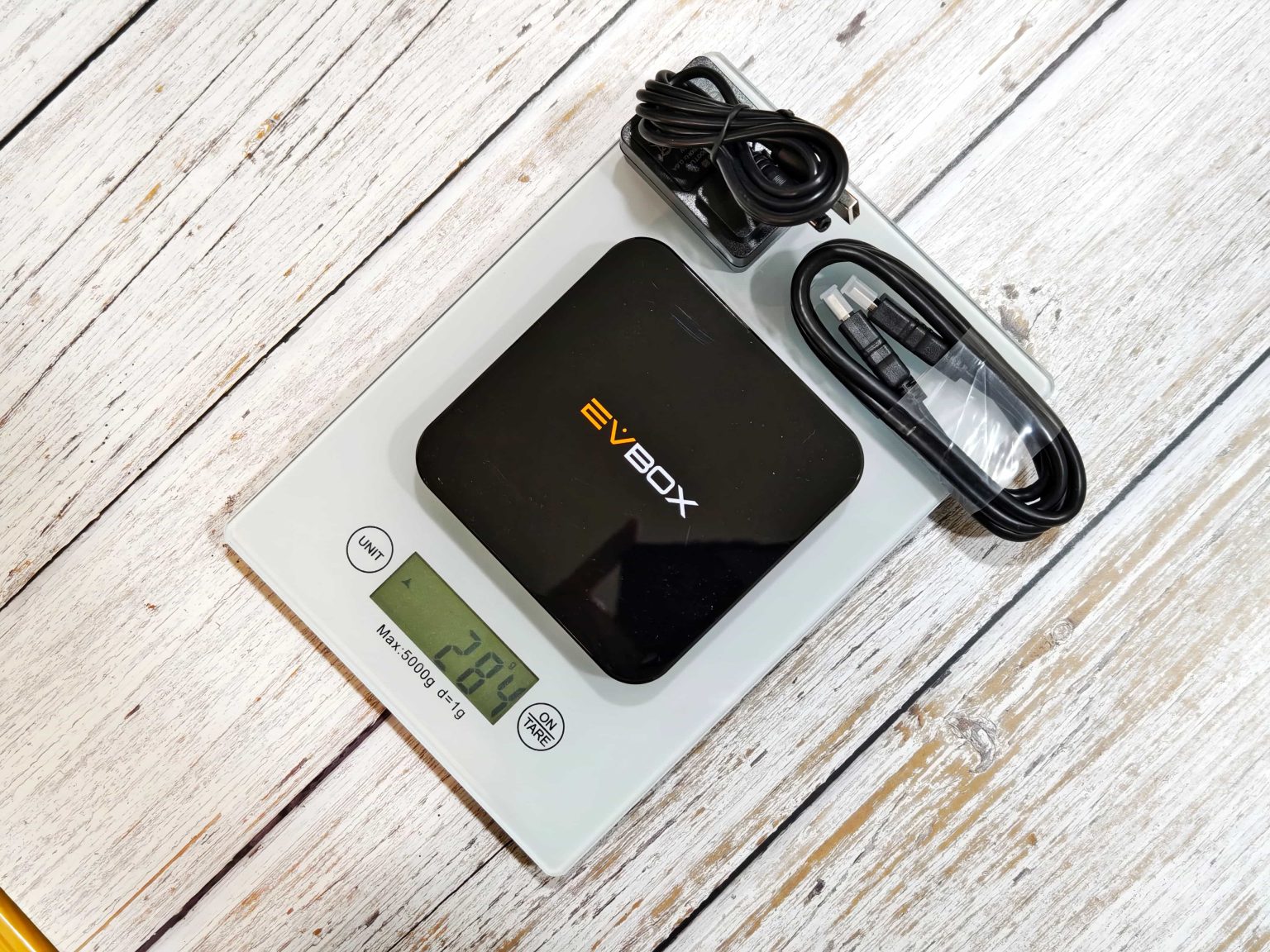 電視盒推薦「 EVBOX 11 Max 」，長期使用心得開箱分享 - 對比市面上電視盒有哪些優勢？ - 科技生活 - teXch